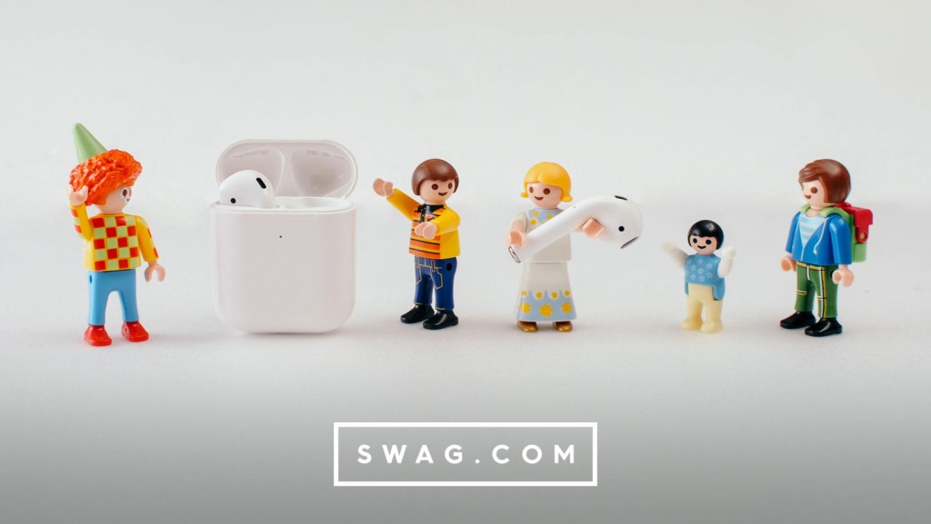 Choosing Tech Swag Your Employees Will Love - Swag.com