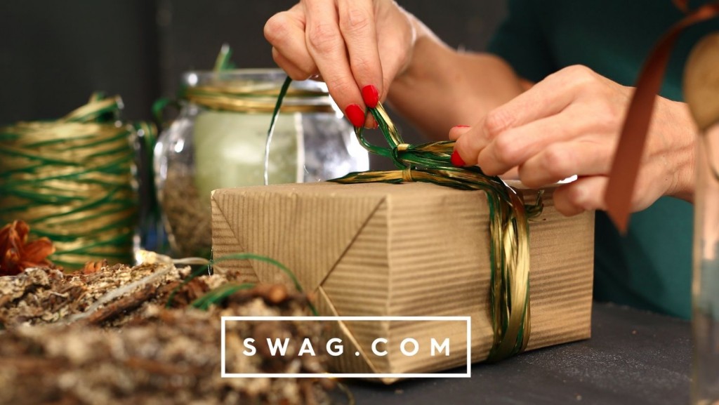 2021 Swag.com Holiday Catalog - Swag.com